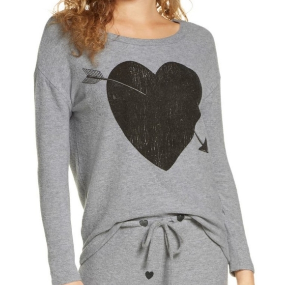 Anthropologie | Tops | Anthropologie Chaser Heart Arrow | Poshmark